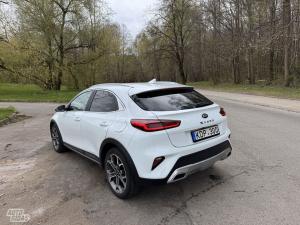 Белый Киа XCeed 2022 в Вильнюс, объемом двигателя 1.60 л и пробегом 43 тыс. км за 19000 €, фото 6 на AUTOMOTO.COM.LV