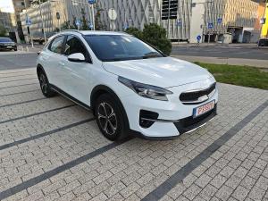 Белый Киа XCeed 2022 в Вильнюс, объемом двигателя 1.58 л и пробегом 63 тыс. км за 16200 €, фото 3 на AUTOMOTO.COM.LV