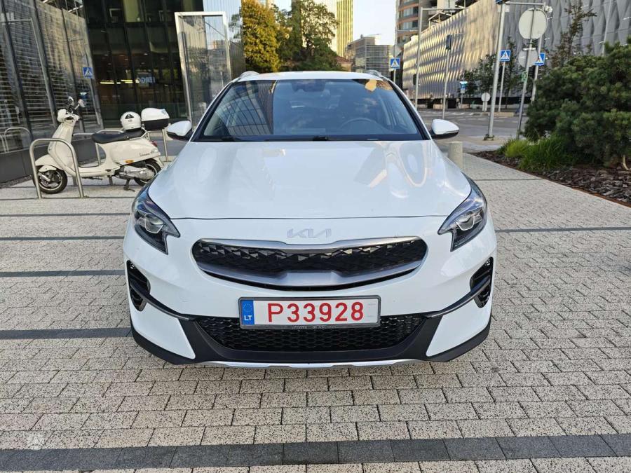 Белый Киа XCeed 2022 в Вильнюс, объемом двигателя 1.58 л и пробегом 63 тыс. км за 16200 €, фото 5 на AUTOMOTO.COM.LV