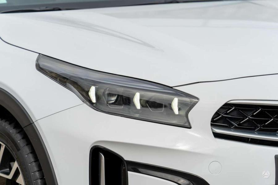 Balts Kia XCeed 2023 Viļņa, ar dzinēja tilpumu 1.60 L un nobraukumu 184 tūkst. km par 12900 €, foto 11 vietnē AUTOMOTO.COM.LV