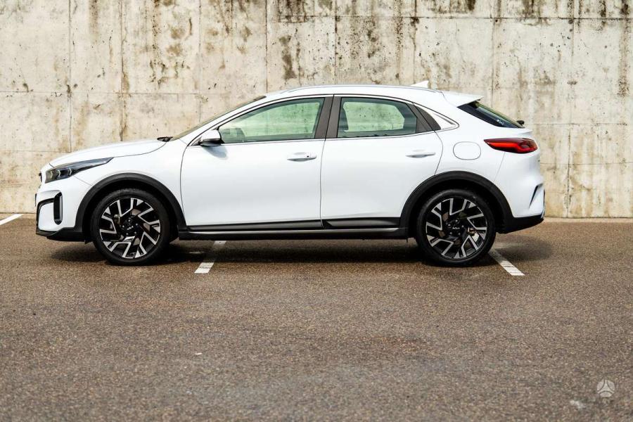 Balts Kia XCeed 2023 Viļņa, ar dzinēja tilpumu 1.60 L un nobraukumu 184 tūkst. km par 12900 €, foto 12 vietnē AUTOMOTO.COM.LV