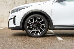 Balts Kia XCeed 2023 Viļņa, ar dzinēja tilpumu 1.60 L un nobraukumu 184 tūkst. km par 12900 €, foto 14 vietnē AUTOMOTO.COM.LV