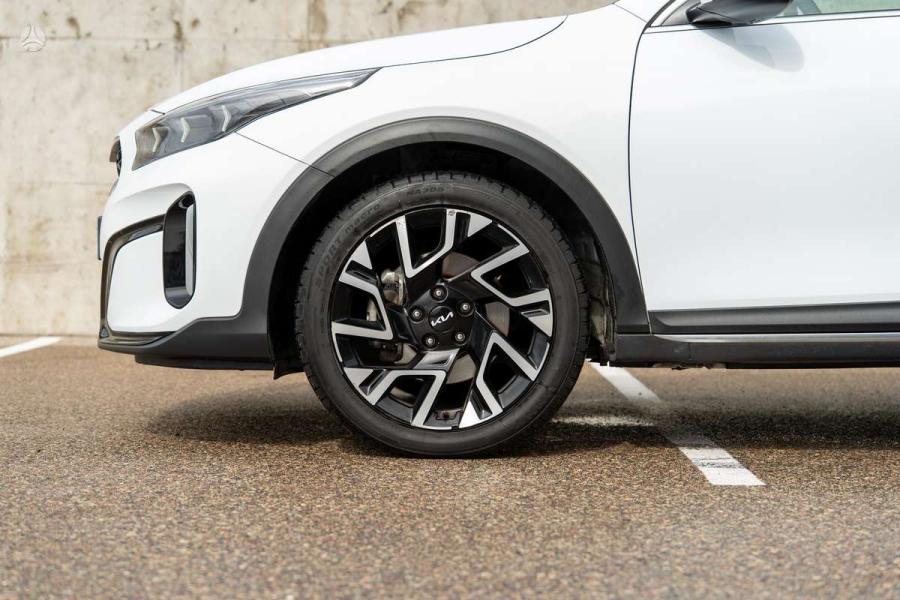 Balts Kia XCeed 2023 Viļņa, ar dzinēja tilpumu 1.60 L un nobraukumu 184 tūkst. km par 12900 €, foto 14 vietnē AUTOMOTO.COM.LV