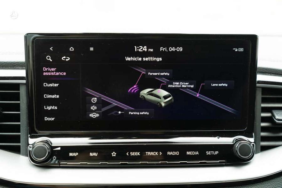 Balts Kia XCeed 2023 Viļņa, ar dzinēja tilpumu 1.60 L un nobraukumu 184 tūkst. km par 12900 €, foto 28 vietnē AUTOMOTO.COM.LV