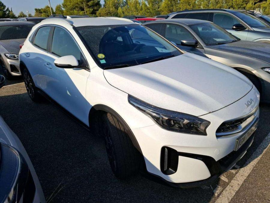 Balts Kia XCeed 2023 Viļņa, ar dzinēja tilpumu 1.60 L un nobraukumu 184 tūkst. km par 12900 €, foto 37 vietnē AUTOMOTO.COM.LV