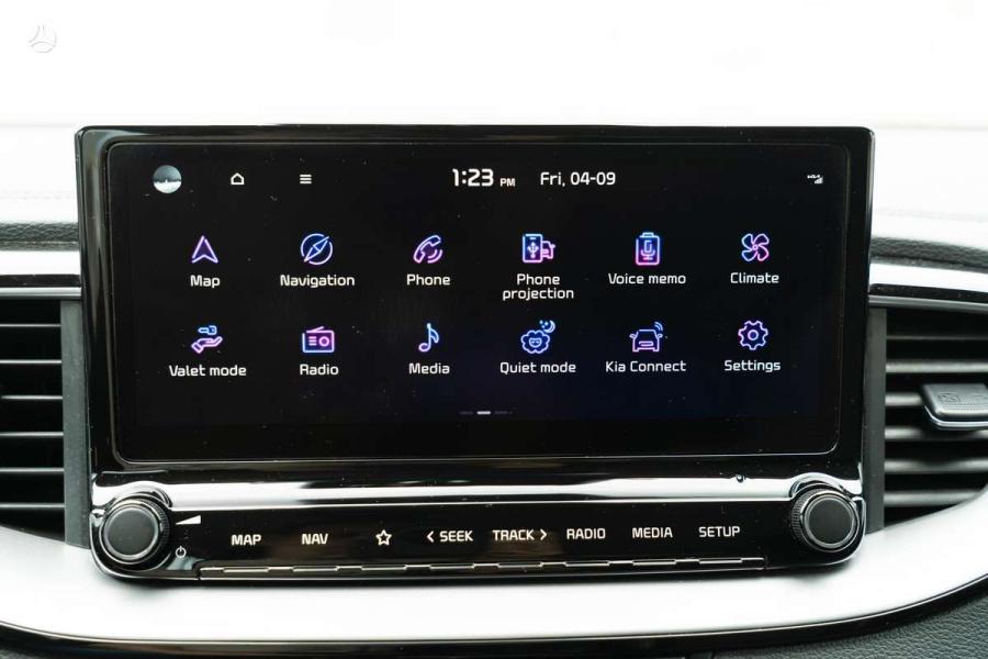 Белый Киа XCeed 2023 в Вильнюс, объемом двигателя 1.60 л и пробегом 184 тыс. км за 12900 €, фото 26 на AUTOMOTO.COM.LV