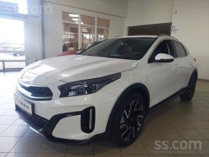 Белый Киа XCeed 2026 в Даугавпилс, объемом двигателя 1.50 л и пробегом 10 тыс. км за 28441 €, фото 4 на AUTOMOTO.COM.LV