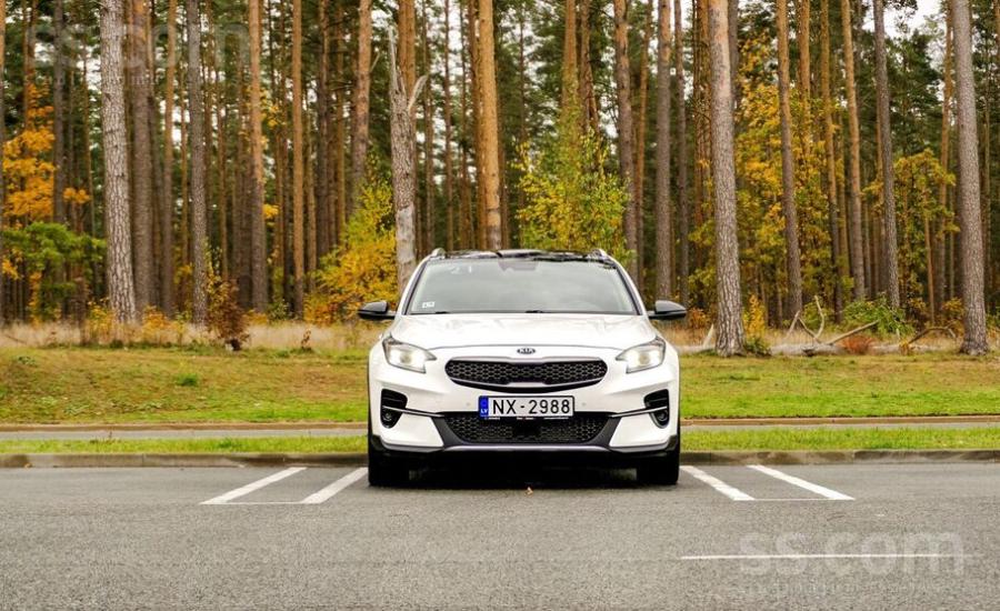 Balts Kia XCeed 2021 Rīga, ar dzinēja tilpumu 1.60 L un nobraukumu 113 tūkst. km par 19590 €, foto 3 vietnē AUTOMOTO.COM.LV