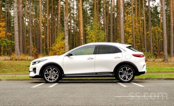 Balts Kia XCeed 2021 Rīga, ar dzinēja tilpumu 1.60 L un nobraukumu 113 tūkst. km par 19590 €, foto 4 vietnē AUTOMOTO.COM.LV