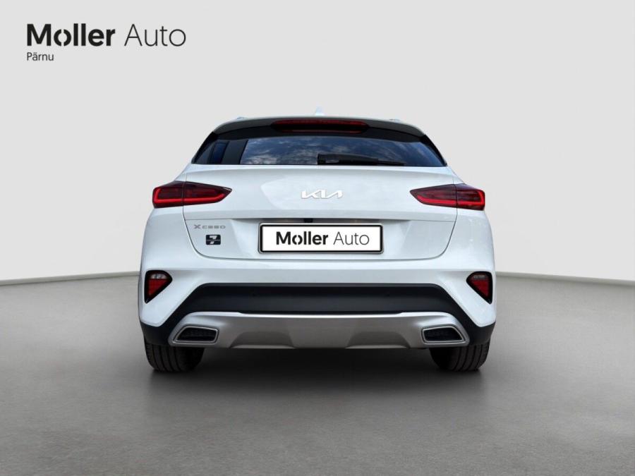 Balts Kia XCeed 2021 Pērnava, ar dzinēja tilpumu 1.50 L un nobraukumu 77 tūkst. km par 18850 €, foto 5 vietnē AUTOMOTO.COM.LV