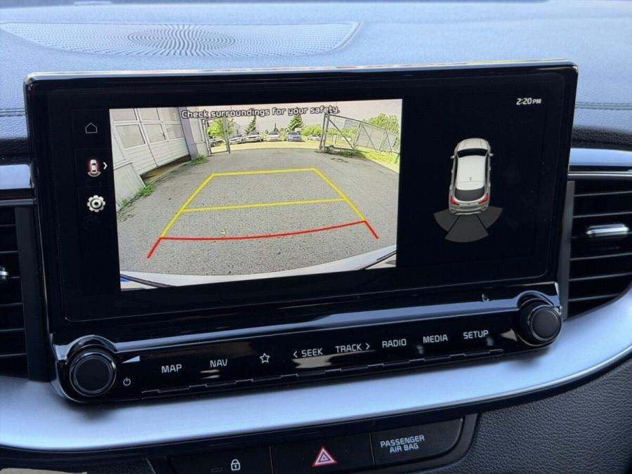 Balts Kia XCeed 2021 Pērnava, ar dzinēja tilpumu 1.50 L un nobraukumu 77 tūkst. km par 18850 €, foto 10 vietnē AUTOMOTO.COM.LV