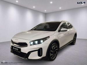 White Kia XCeed 2023 in Vilnius, with an engine capacity of 1.50 L and mileage of 112 thousand km for 16900 €, photo  on AUTOMOTO.COM.LV