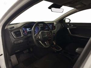 Balts Kia XCeed 2023 Viļņa, ar dzinēja tilpumu 1.50 L un nobraukumu 112 tūkst. km par 16900 €, foto 8 vietnē AUTOMOTO.COM.LV