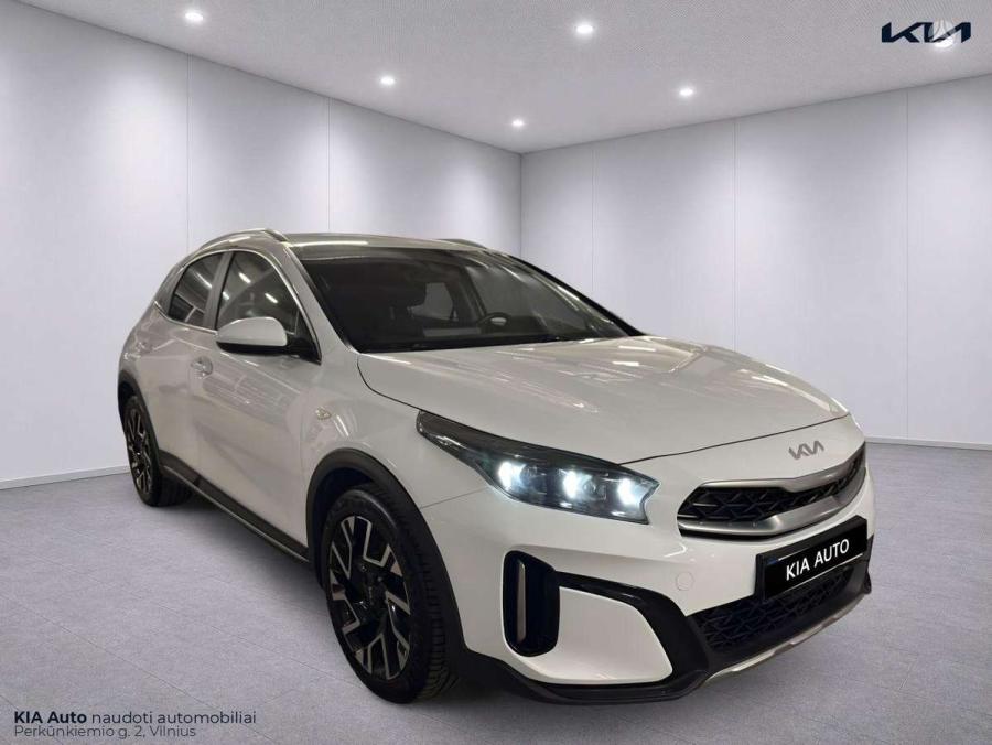 Balts Kia XCeed 2023 Viļņa, ar dzinēja tilpumu 1.50 L un nobraukumu 112 tūkst. km par 16900 €, foto 21 vietnē AUTOMOTO.COM.LV