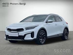 Balts Kia XCeed 2024 Rīga, ar dzinēja tilpumu 1.50 L un nobraukumu 45 tūkst. km par 19990 €, foto  vietnē AUTOMOTO.COM.LV