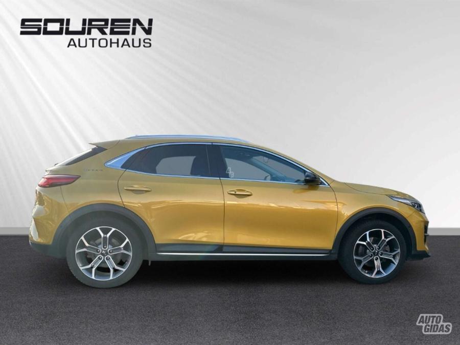 Yellow Kia XCeed 2020 in Kaunas, with an engine capacity of 1.60 L and mileage of 47 thousand km for 25480 €, photo 5 on AUTOMOTO.COM.LV