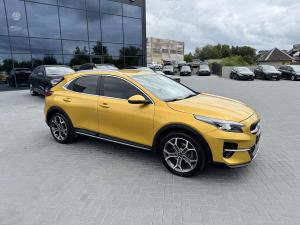 Yellow Kia XCeed 2020 in Telschi, with an engine capacity of 1.60 L and mileage of 149 thousand km for 11800 €, photo 13 on AUTOMOTO.COM.LV