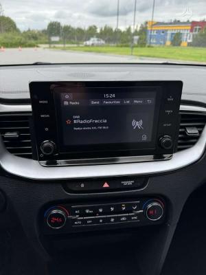 Yellow Kia XCeed 2020 in Telschi, with an engine capacity of 1.60 L and mileage of 149 thousand km for 11800 €, photo 33 on AUTOMOTO.COM.LV