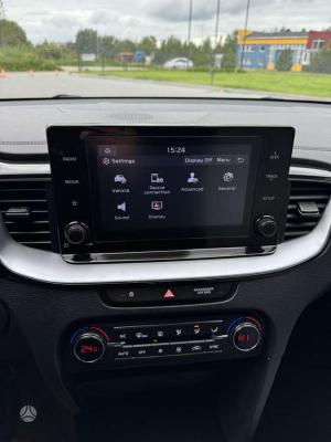 Yellow Kia XCeed 2020 in Telschi, with an engine capacity of 1.60 L and mileage of 149 thousand km for 11800 €, photo 34 on AUTOMOTO.COM.LV