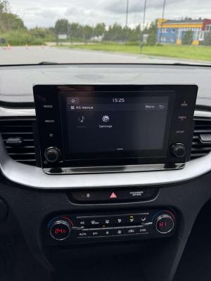 Yellow Kia XCeed 2020 in Telschi, with an engine capacity of 1.60 L and mileage of 149 thousand km for 11800 €, photo 36 on AUTOMOTO.COM.LV