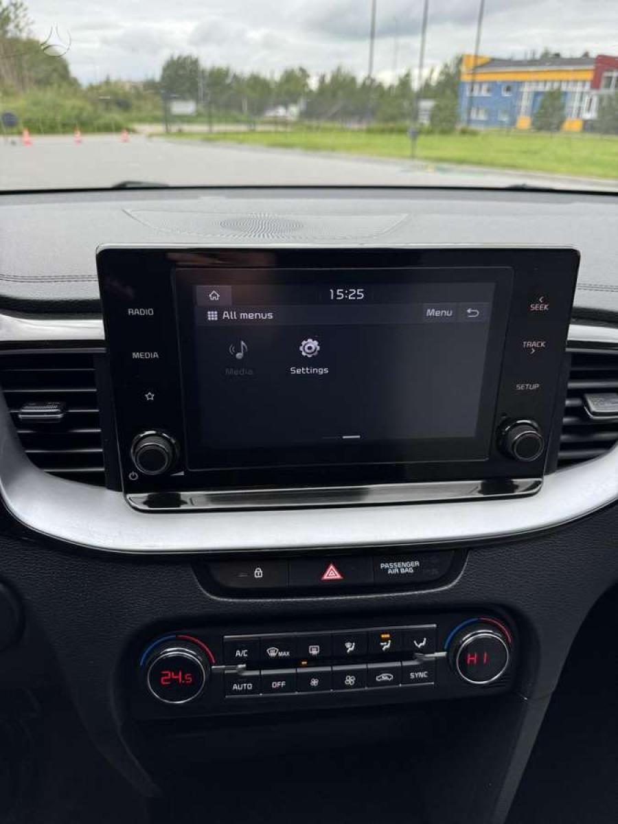 Yellow Kia XCeed 2020 in Telschi, with an engine capacity of 1.60 L and mileage of 149 thousand km for 11800 €, photo 36 on AUTOMOTO.COM.LV