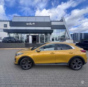 Желтый Киа XCeed 2020 в Шяуляй, объемом двигателя 1.59 л и пробегом 35 тыс. км за 18900 €, фото 6 на AUTOMOTO.COM.LV