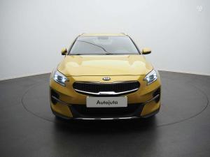 Yellow Kia XCeed 2021 in Vilnius, with an engine capacity of 1.48 L and mileage of 90 thousand km for 16500 €, photo 2 on AUTOMOTO.COM.LV