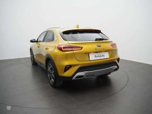 Yellow Kia XCeed 2021 in Vilnius, with an engine capacity of 1.48 L and mileage of 90 thousand km for 16500 €, photo 6 on AUTOMOTO.COM.LV