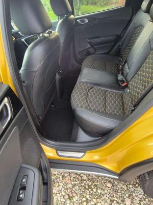Dzeltens Kia XCeed 2021 Marijampole, ar dzinēja tilpumu 1.60 L un nobraukumu 147 tūkst. km par 14400 €, foto 33 vietnē AUTOMOTO.COM.LV