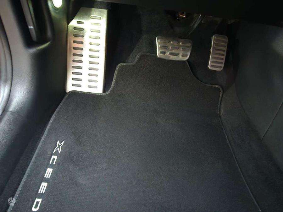 Dzeltens Kia XCeed 2021 Marijampole, ar dzinēja tilpumu 1.60 L un nobraukumu 147 tūkst. km par 14400 €, foto 34 vietnē AUTOMOTO.COM.LV