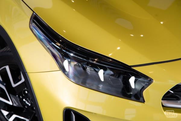 Dzeltens Kia XCeed 2024 Kauņa, ar dzinēja tilpumu 1.50 L un nobraukumu 15 tūkst. km par 21771 €, foto 4 vietnē AUTOMOTO.COM.LV