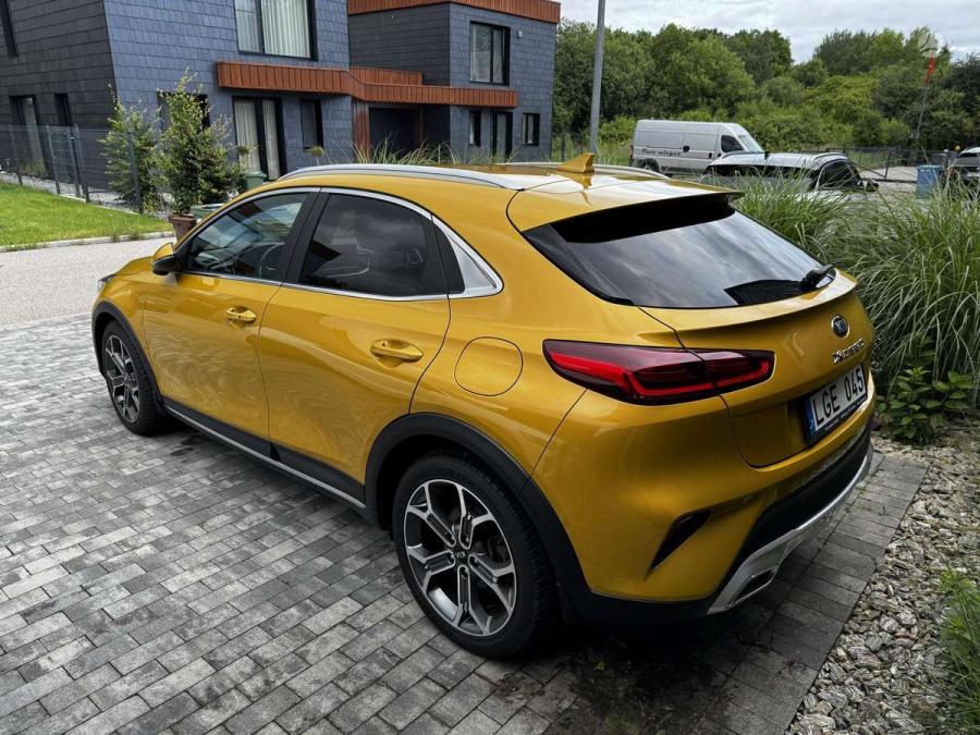Желтый Киа XCeed 2019 в Каунас, объемом двигателя 1.60 л и пробегом 66 тыс. км за 18500 €, фото 4 на AUTOMOTO.COM.LV