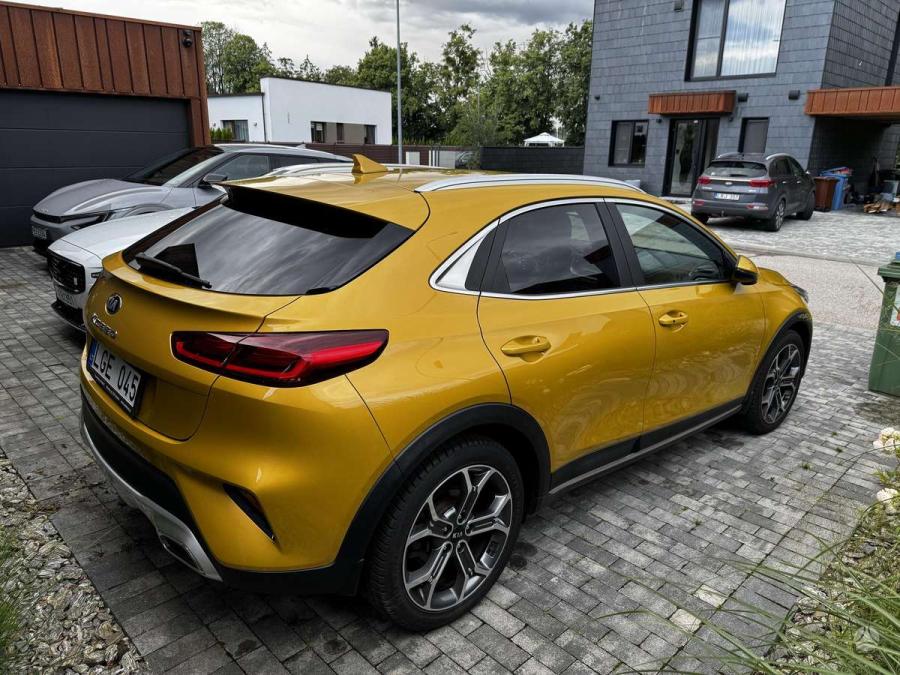 Желтый Киа XCeed 2019 в Каунас, объемом двигателя 1.60 л и пробегом 66 тыс. км за 18500 €, фото 5 на AUTOMOTO.COM.LV