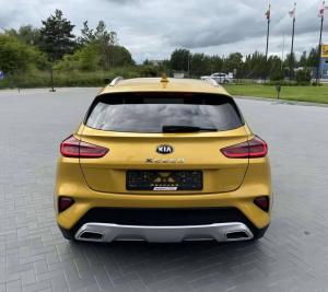 Yellow Kia XCeed 2020 in Telschi, with an engine capacity of 1.60 L and mileage of 149 thousand km for 11790 €, photo 9 on AUTOMOTO.COM.LV