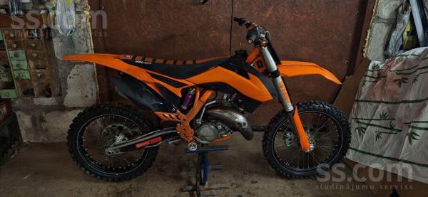 KTM 125 SX 2015 in Tukums, with an engine capacity of 0.13 L and mileage of 0 thousand km for 2300 €, photo 4 on AUTOMOTO.COM.LV