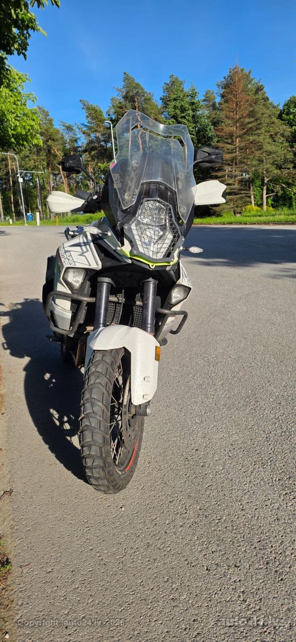 White KTM 1290 Super Adventure 2015 in Tallinn, with an engine capacity of 1.30 L and mileage of 87 thousand km for 8000 €, photo 4 on AUTOMOTO.COM.LV