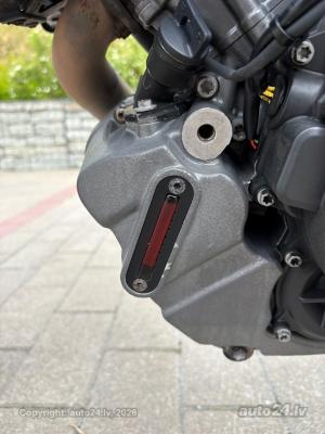 Black KTM 1290 Super Duke 2014 in Rakvere, with an engine capacity of 1.30 L and mileage of 36 thousand km for 7200 €, photo 6 on AUTOMOTO.COM.LV