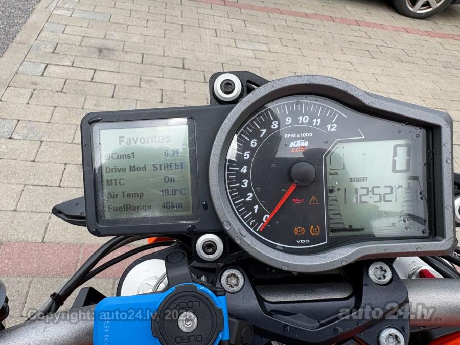 Black KTM 1290 Super Duke 2014 in Rakvere, with an engine capacity of 1.30 L and mileage of 36 thousand km for 7200 €, photo 9 on AUTOMOTO.COM.LV