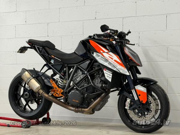 Melns KTM 1290 Super Duke 2018 Tallina, ar dzinēja tilpumu 1.30 L un nobraukumu 48 tūkst. km par 8490 €, foto 1 vietnē AUTOMOTO.COM.LV