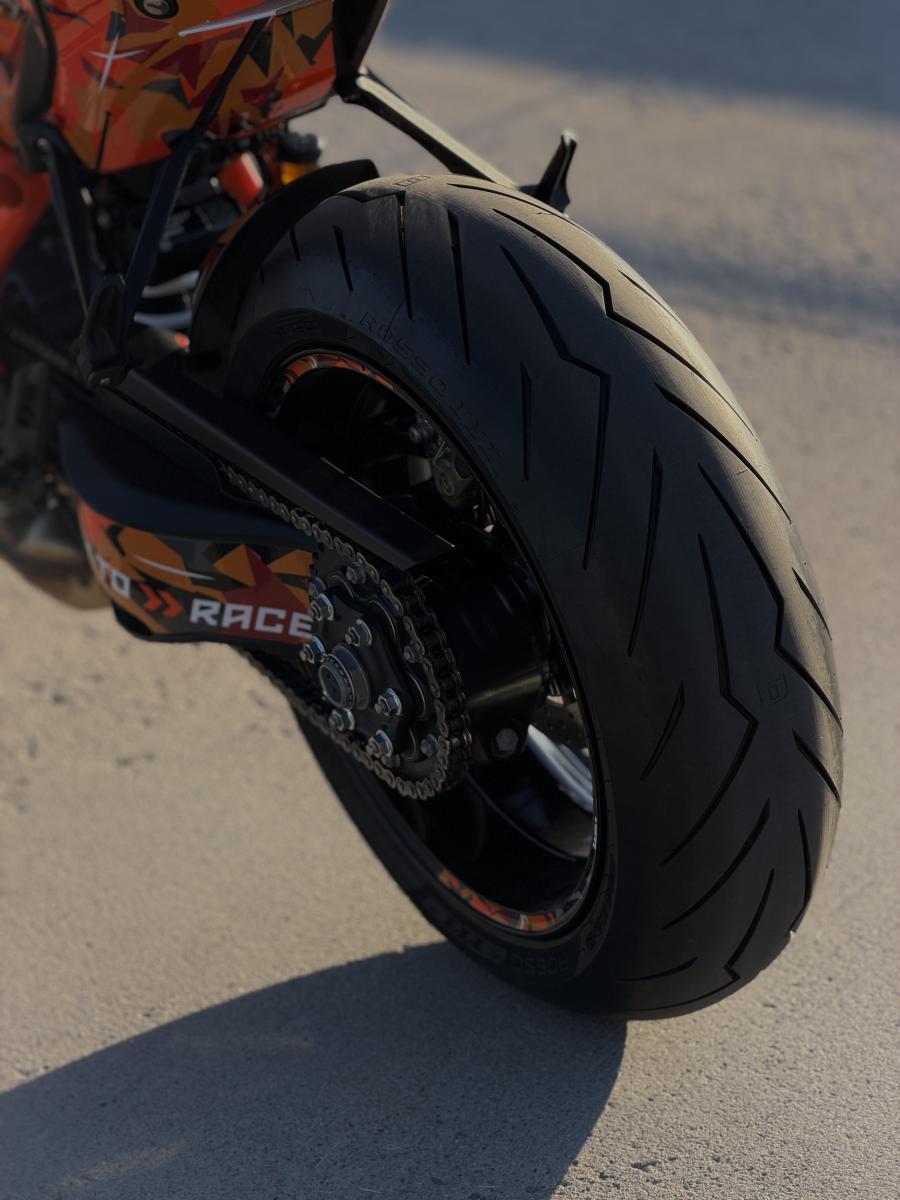 KTM 1290 Super Duke 2021 in Vilnius, with an engine capacity of 0.80 L and mileage of 3 thousand km for 12500 €, photo 13 on AUTOMOTO.COM.LV