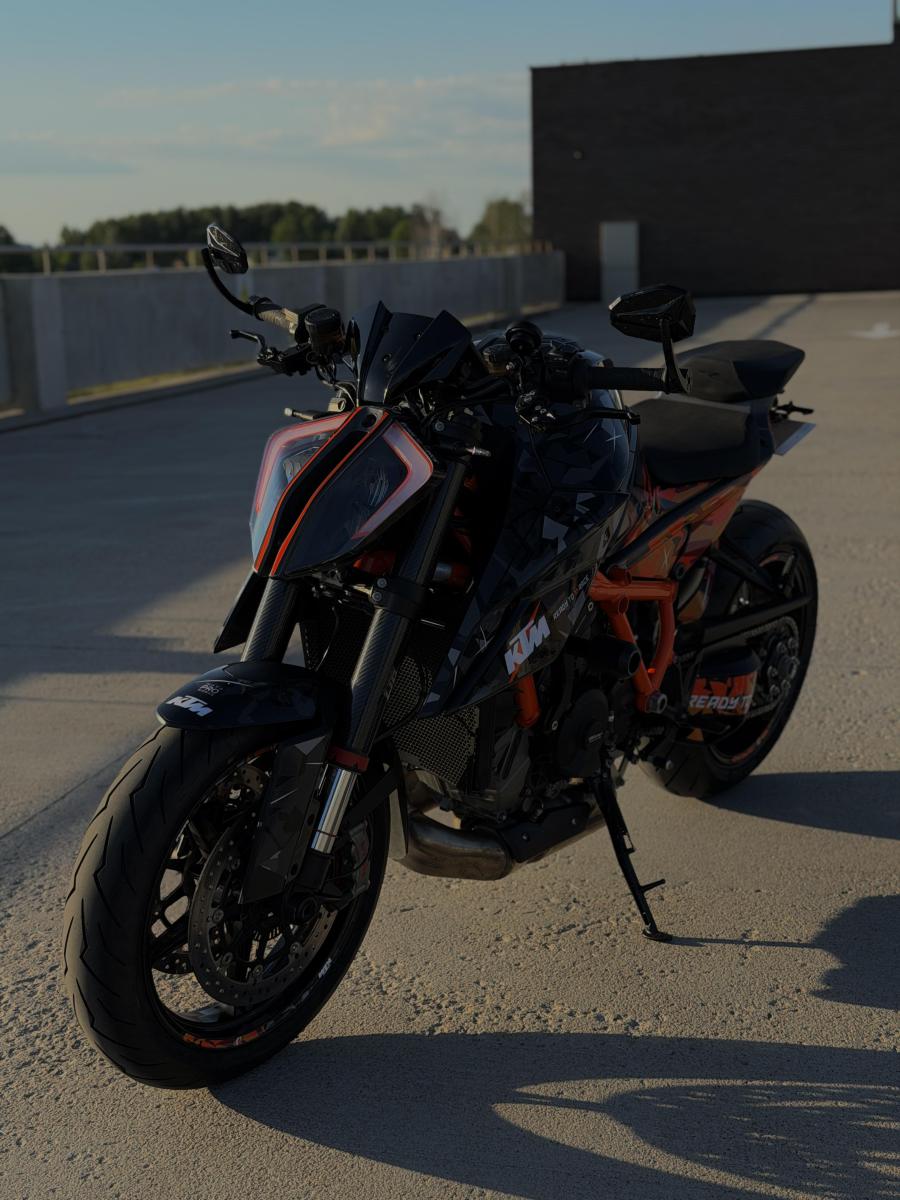 KTM 1290 Super Duke 2021 in Vilnius, with an engine capacity of 0.80 L and mileage of 3 thousand km for 12500 €, photo 19 on AUTOMOTO.COM.LV