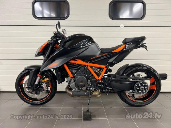 КТМ 1290 Super Duke 2022 в Таллин, объемом двигателя 1.30 л и пробегом 10 тыс. км за 13500 €, фото 4 на AUTOMOTO.COM.LV