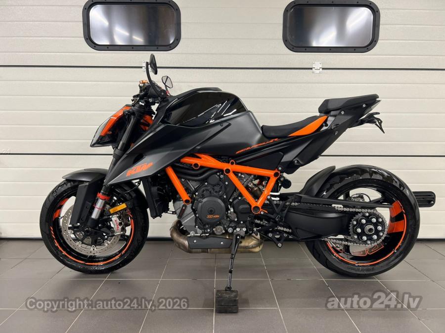 KTM 1290 Super Duke 2022 in Tallinn, with an engine capacity of 1.30 L and mileage of 10 thousand km for 13500 €, photo 5 on AUTOMOTO.COM.LV