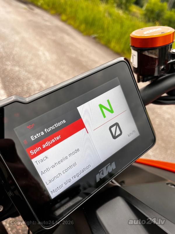 KTM 1290 Super Duke 2022 in Tallinn, with an engine capacity of 0.00 L and mileage of 18 thousand km for 12800 €, photo 8 on AUTOMOTO.COM.LV
