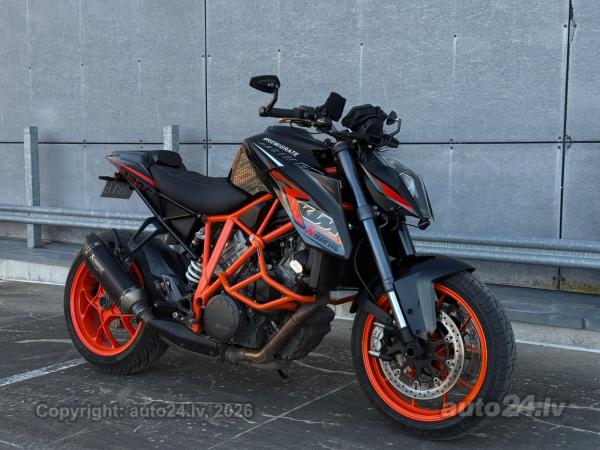 Orange KTM 1290 Super Duke 2015 in Parnu, with an engine capacity of 1.30 L and mileage of 37 thousand km for 6990 €, photo 2 on AUTOMOTO.COM.LV