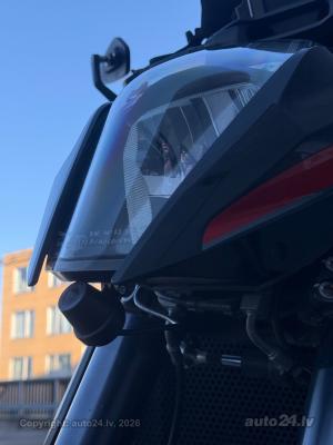 Oranžs KTM 1290 Super Duke 2015 Pērnava, ar dzinēja tilpumu 1.30 L un nobraukumu 37 tūkst. km par 6990 €, foto 15 vietnē AUTOMOTO.COM.LV