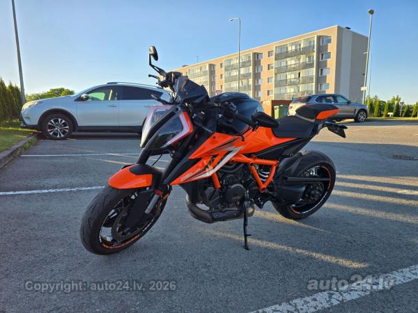 Orange KTM 1290 Super Duke 2021 in Tallinn, with an engine capacity of 1.30 L and mileage of 10 thousand km for 12200 €, photo 5 on AUTOMOTO.COM.LV