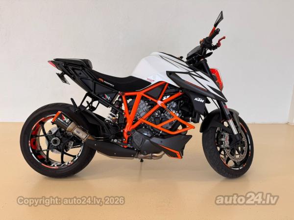 White KTM 1290 Super Duke 2019 in Rakvere, with an engine capacity of 1.30 L and mileage of 20 thousand km for 12490 €, photo 6 on AUTOMOTO.COM.LV