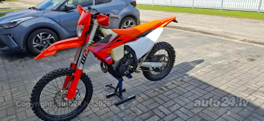 Oranžs KTM 250 EXC-F 2024 Tallina, ar dzinēja tilpumu 0.25 L un nobraukumu 7 tūkst. km par 6990 €, foto 4 vietnē AUTOMOTO.COM.LV