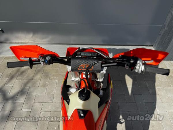 Orange KTM 250 EXC-F 2025 in Saku, with an engine capacity of 0.25 L and mileage of 82 thousand km for 6899 €, photo 7 on AUTOMOTO.COM.LV